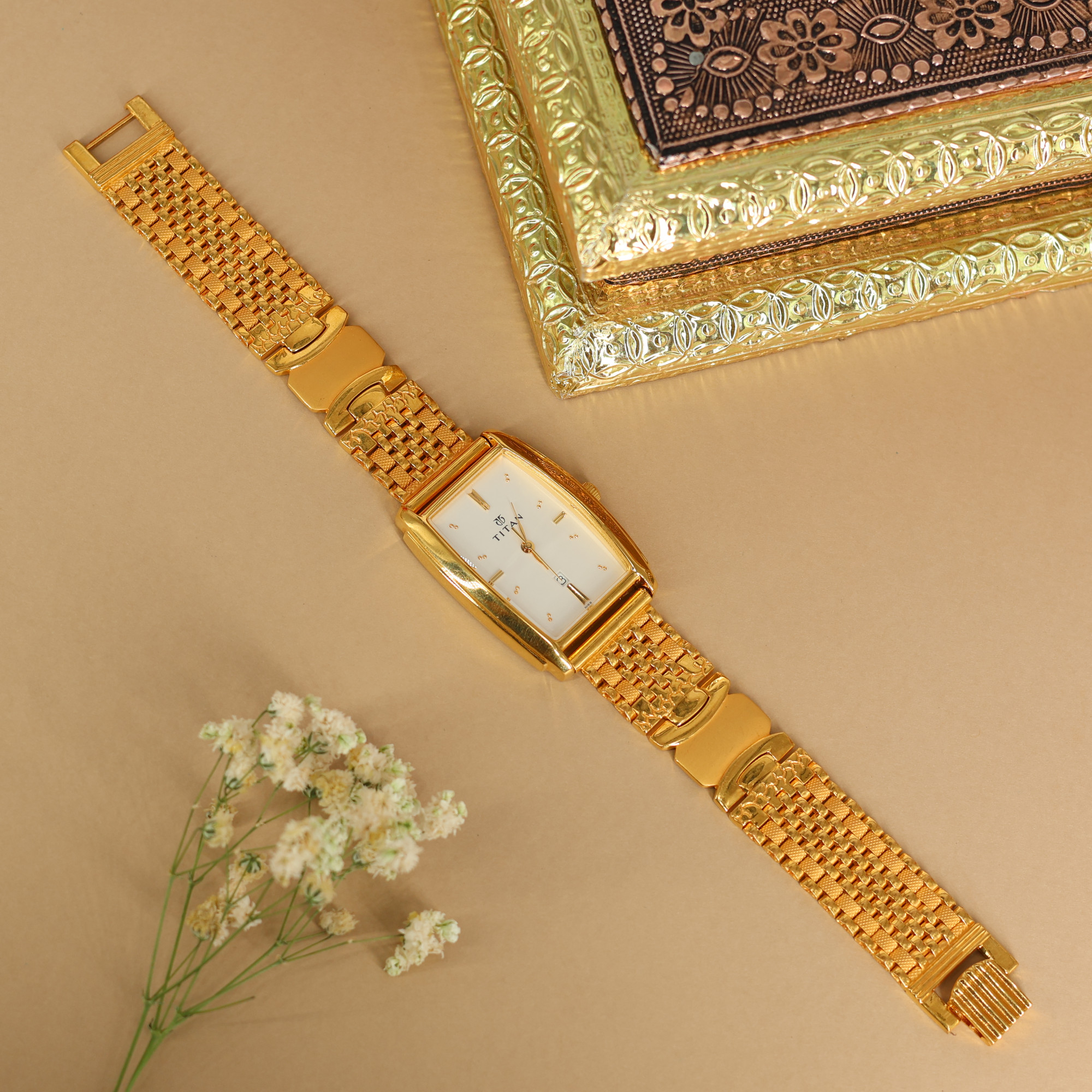 WATCH