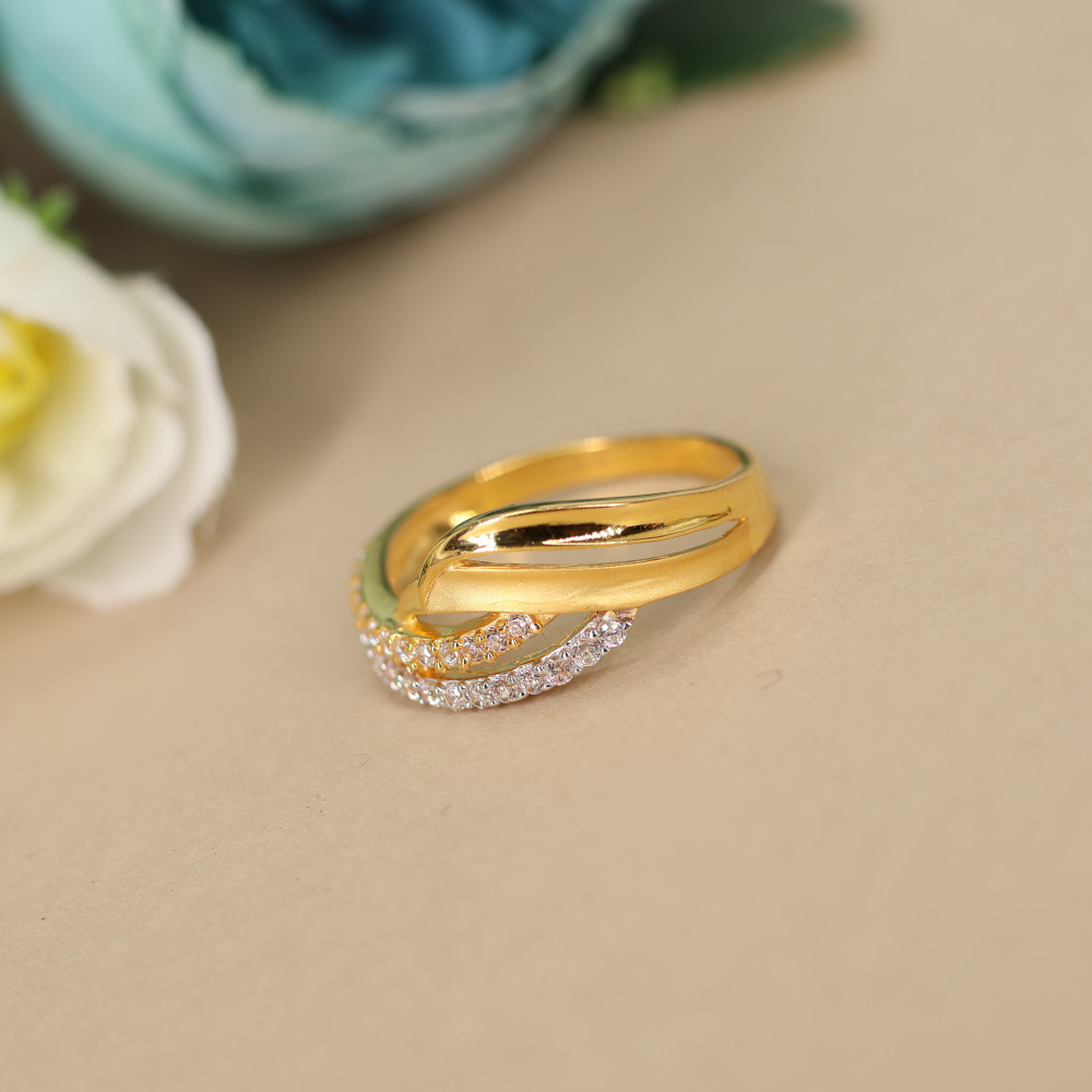 Gold Ring & Jewellery in Vadodara | Sara Gandevikar Jewellers